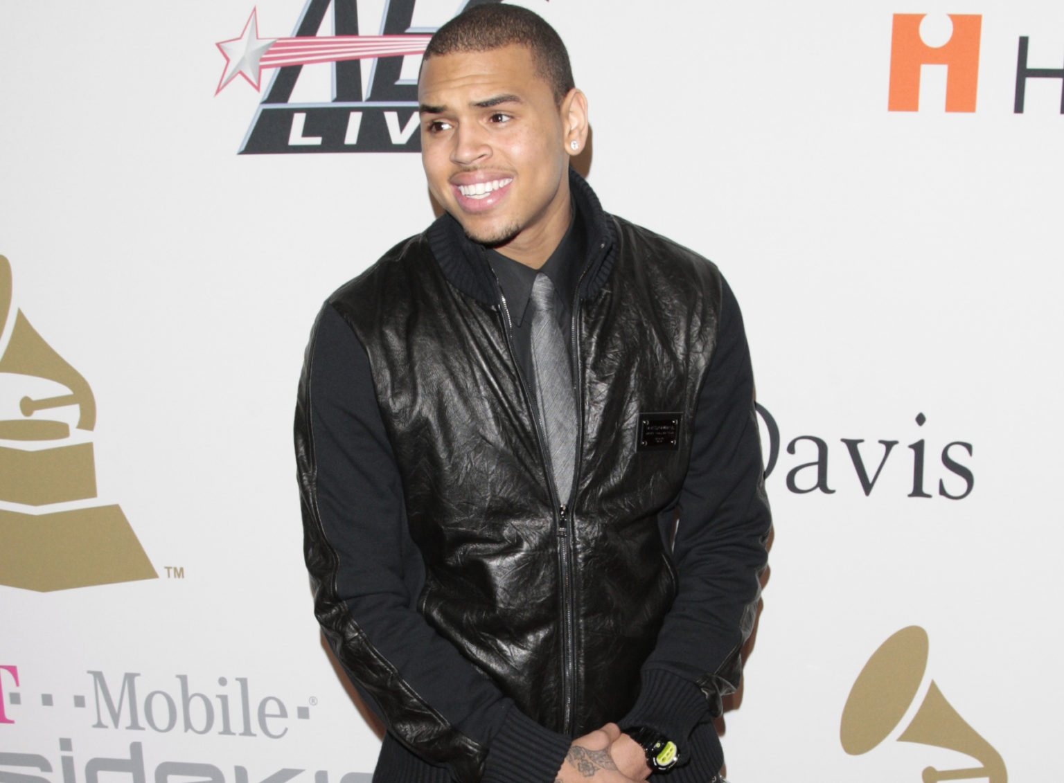 Chris Brown changed the R&B scenery by becoming one of the highest-paid ...