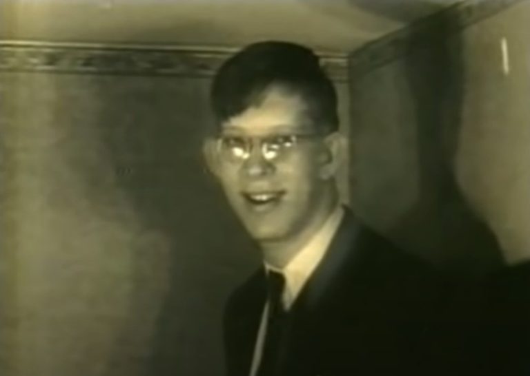 The Extraordinary Life Of Robert Wadlow