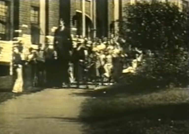 The Extraordinary Life Of Robert Wadlow