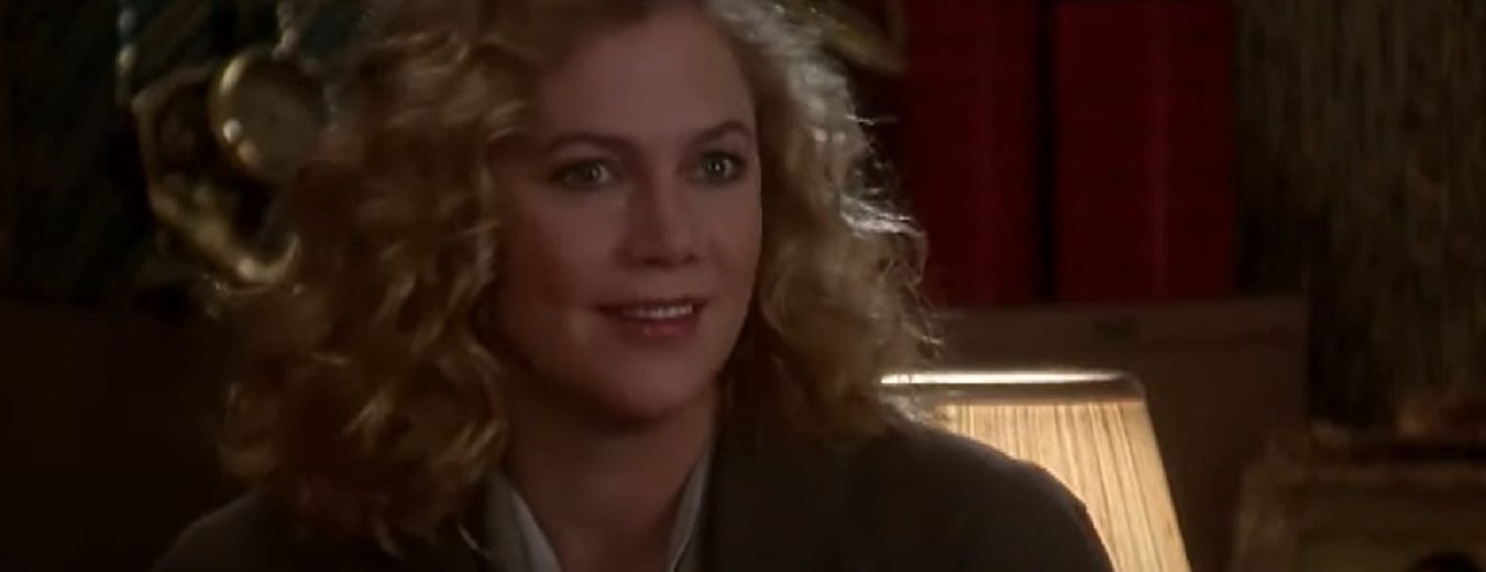 Fiery Facts About Kathleen Turner, The Deep-Voiced Femme Fatale - Factinate