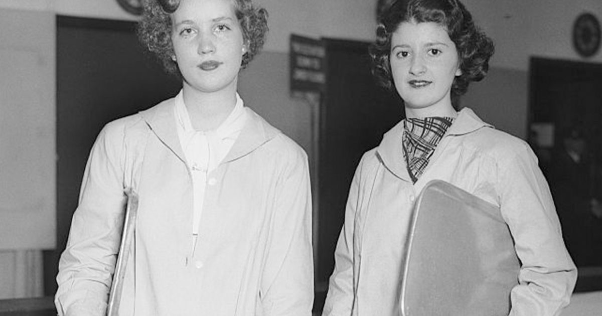 Decaying Facts About “Little” Edie Beale, The Tragic Socialite - Factinate