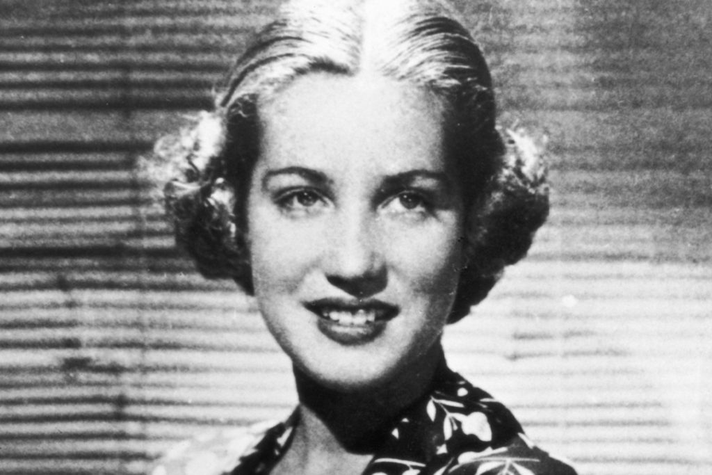 “Little” Edie Beale’s Story Is Not For The Faint Of Heart