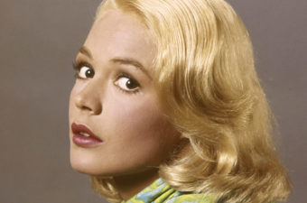 Tragic Facts About Sandra Dee, Hollywood’s Darkest Ingenue - Factinate
