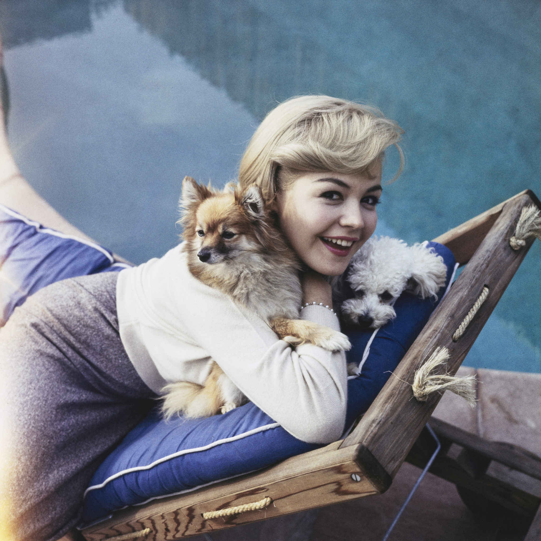 Tragic Facts About Sandra Dee, Hollywood’s Darkest Ingenue - Factinate