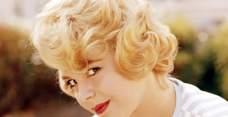 Tragic Facts About Sandra Dee, Hollywood’s Darkest Ingenue - Factinate