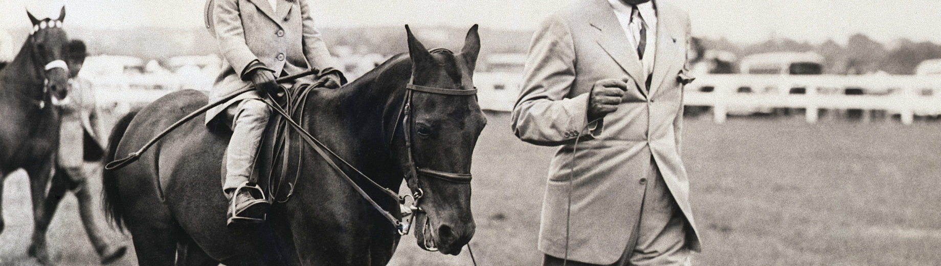 Decaying Facts About “Little” Edie Beale, The Tragic Socialite - Factinate