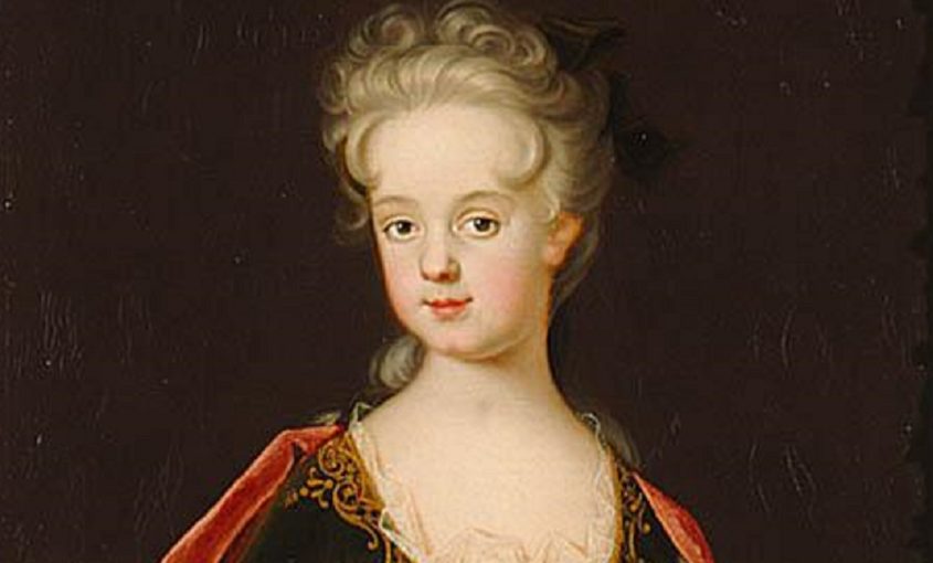 Lavish Facts About Queen Marie, France’s Forgotten Queen - Factinate