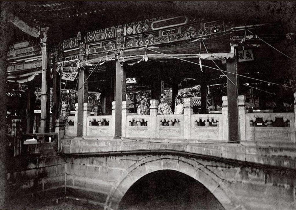 Wenxiu Lived A Broken Fairy Tale