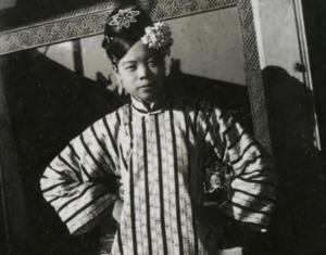 Wenxiu Lived A Broken Fairy Tale