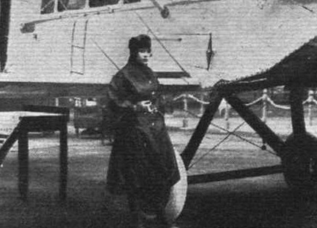 Lucy, Lady Duff-Gordon Made A Deal With The Devil