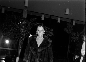 Brenda Frazier Was A “Poor Little Rich Girl”—And Her Tragic Life Proves It