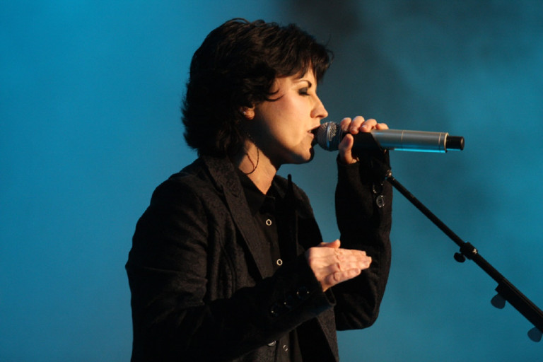 The Heartbreaking Story Of The Cranberries' Dolores O’Riordan