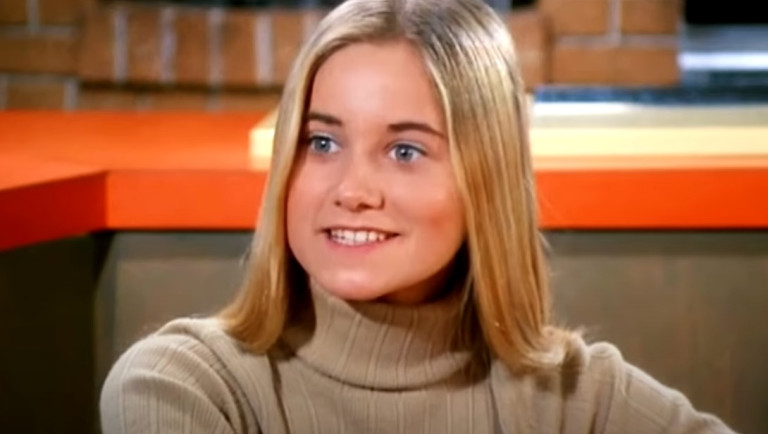 Facts About Maureen McCormick, Brady Girl Gone Bad