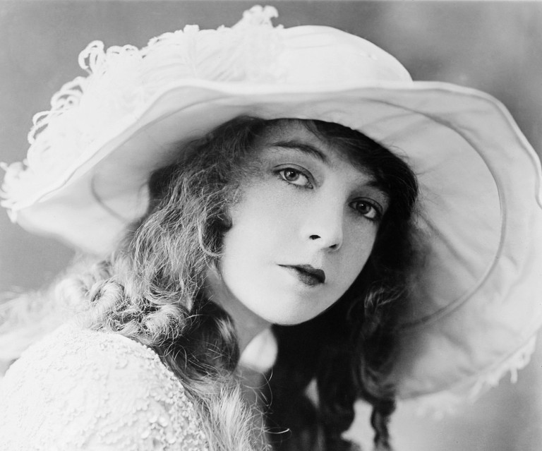Lillian Gish’s Fierce Fight For Survival
