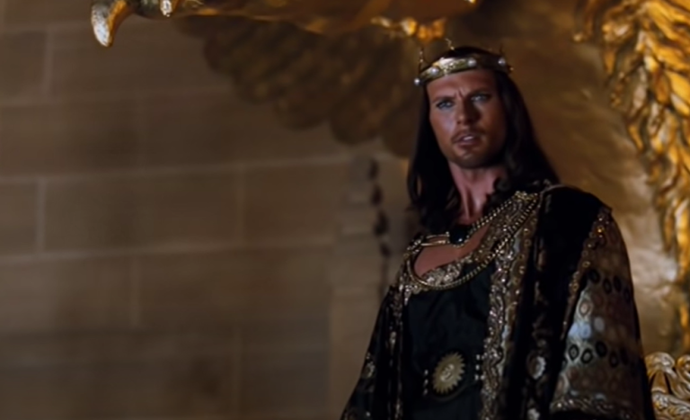 In 300, Xerxes was a monstrous villain—but the real King of Kings was ...