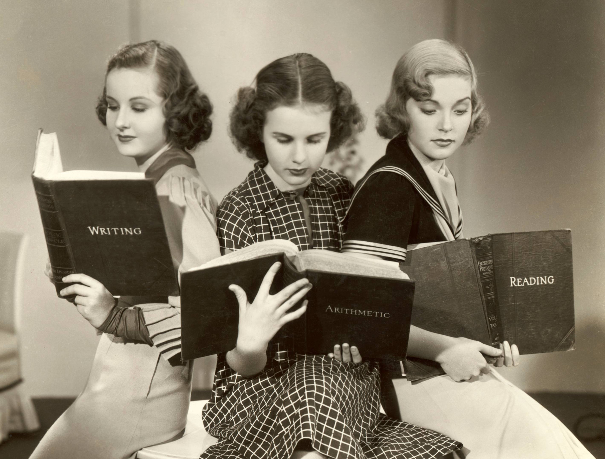Child star Deanna Durbin’s heartbreaking story is proof that Hollywood ...