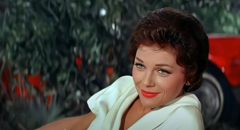 Sad Facts About Joanna Moore, The Star Who Lost It All