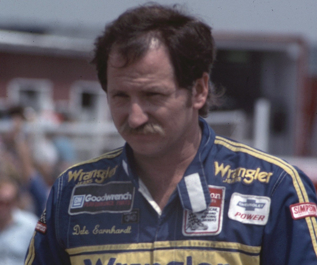 The Tragic Final Hours Of Dale Earnhardt