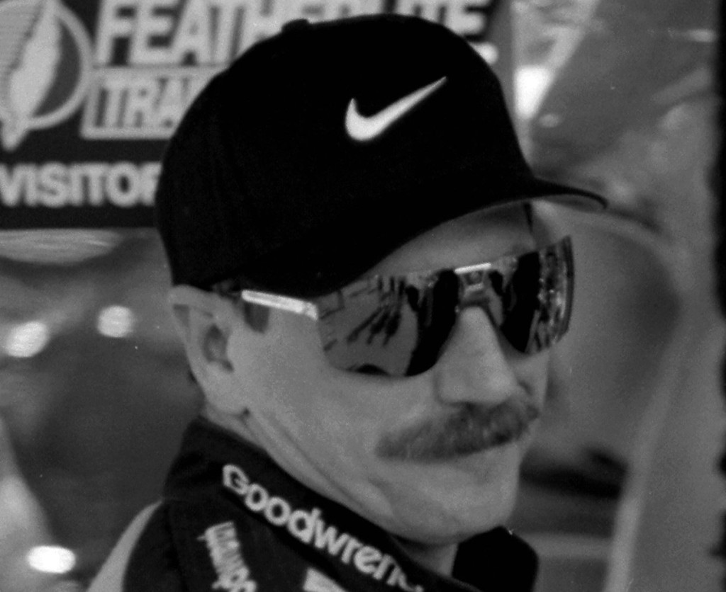 The Tragic Final Hours Of Dale Earnhardt