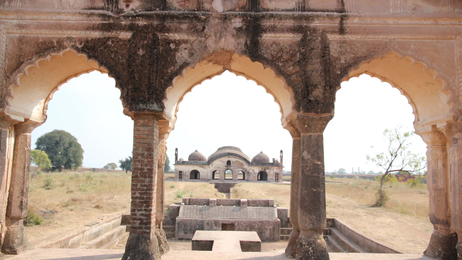 The Bloody Secrets Of The Woman Behind The Taj Mahal