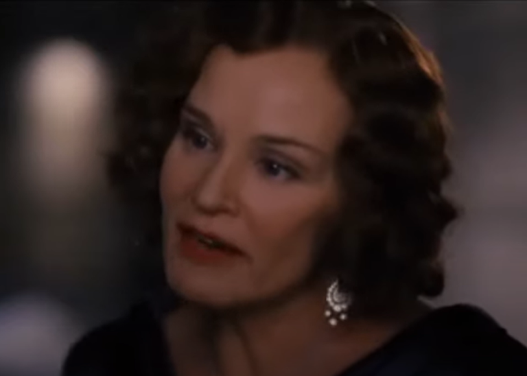 “Big Edie” Bouvier Beale Ended Up With Nothing