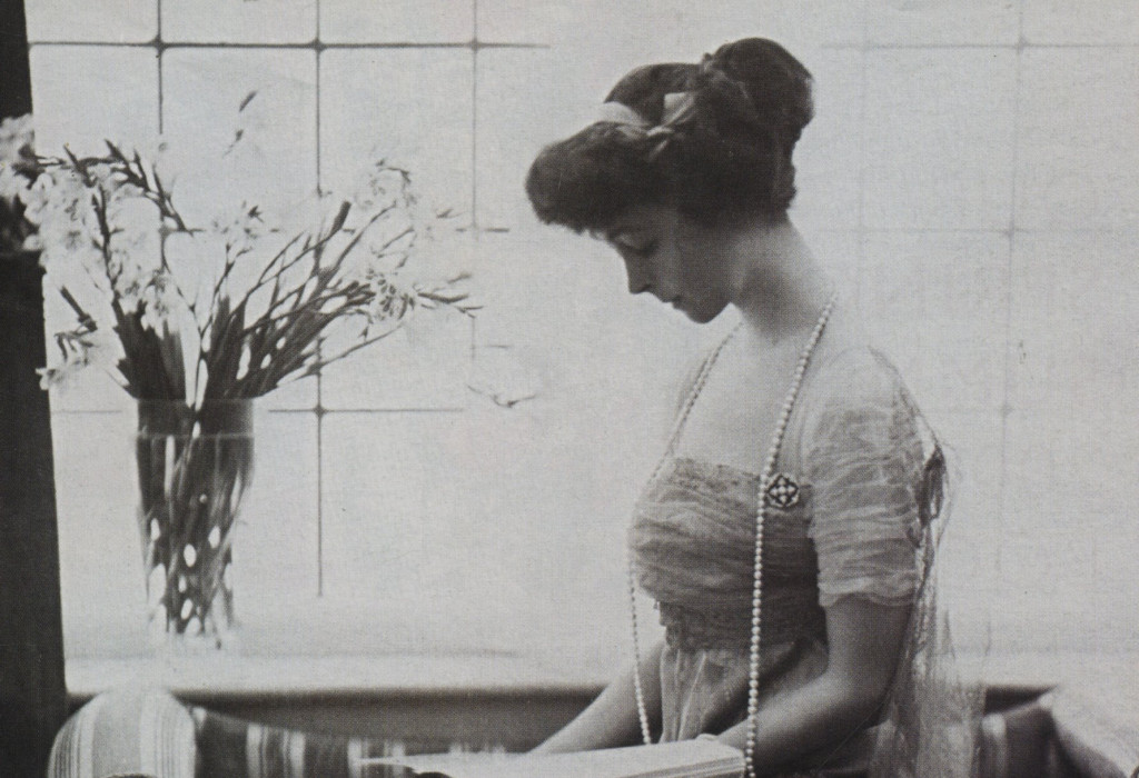 Mary Curzon, The Lake Geneva Princess