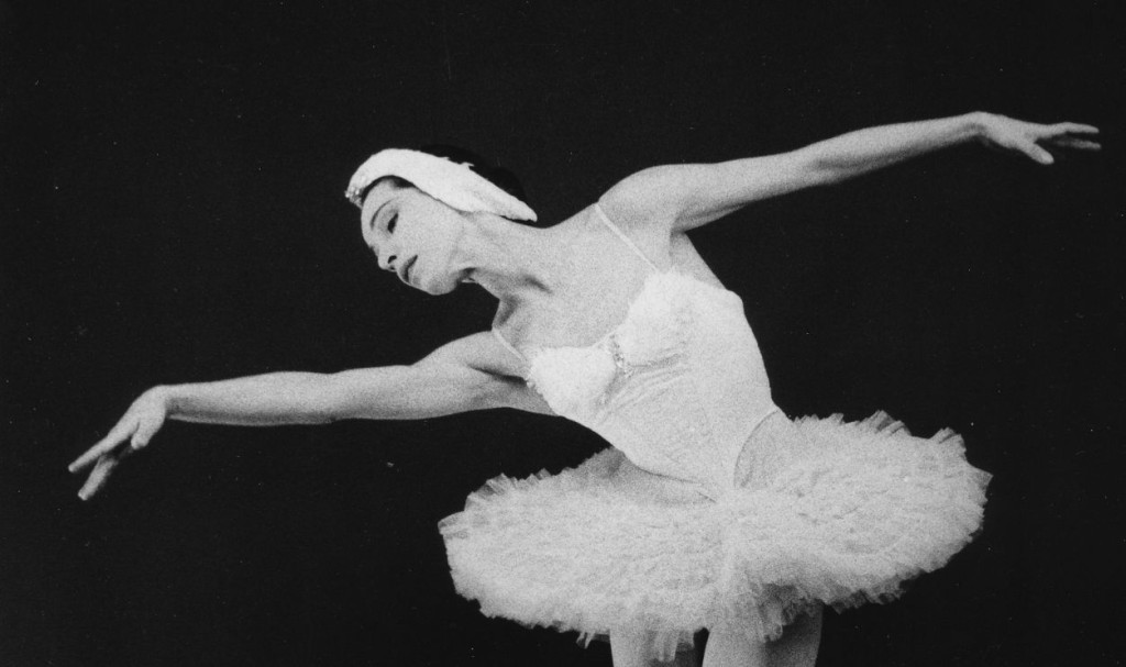 Breakout Facts About Maria Tallchief, America's First Prima Ballerina