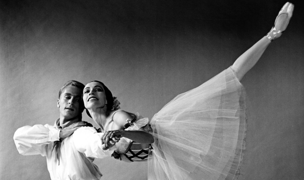 Breakout Facts About Maria Tallchief, America's First Prima Ballerina