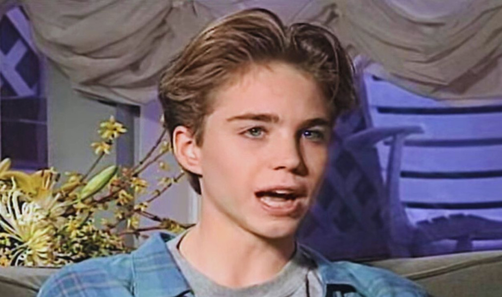 Jonathan Brandis: From Child Star To Teen Tragedy
