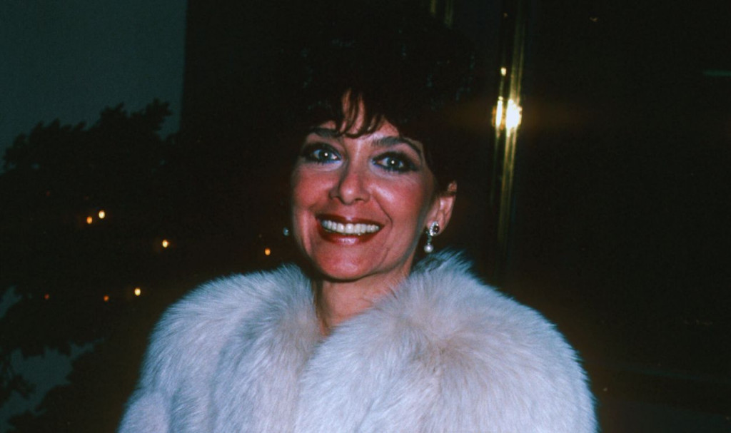Suzanne Pleshette Had Beauty, Bite, And Bad Timing