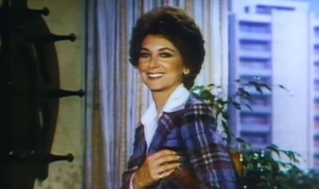 Suzanne Pleshette Had Beauty, Bite, And Bad Timing