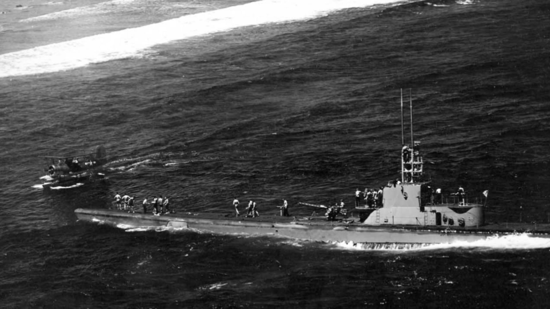 After a record-setting streak of submarine kills, the USS Harder ...