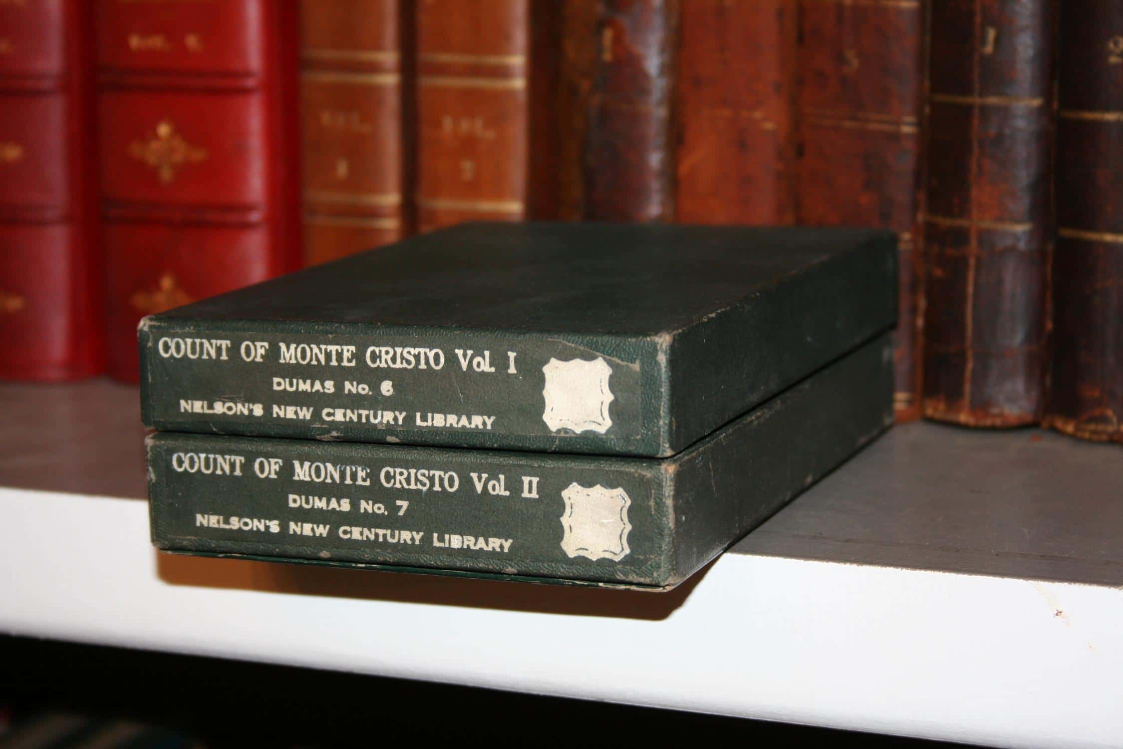 24 Spiteful Facts About History's Greatest Revenges