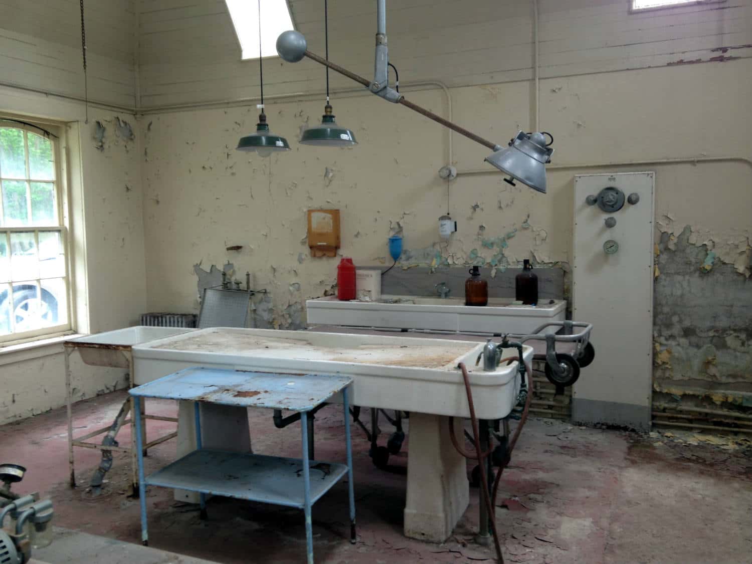 44 Freaky Facts About Insane Asylums