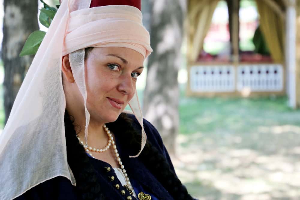 38 Spectacular Facts About Sultans
