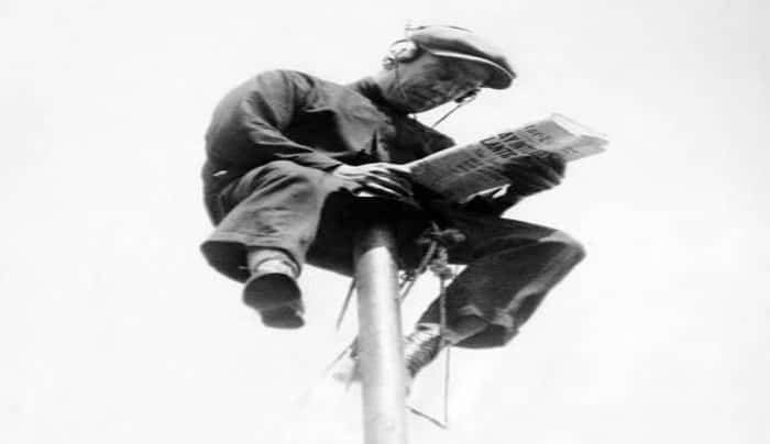 42 Bizarre Facts About History's Weirdest Fads