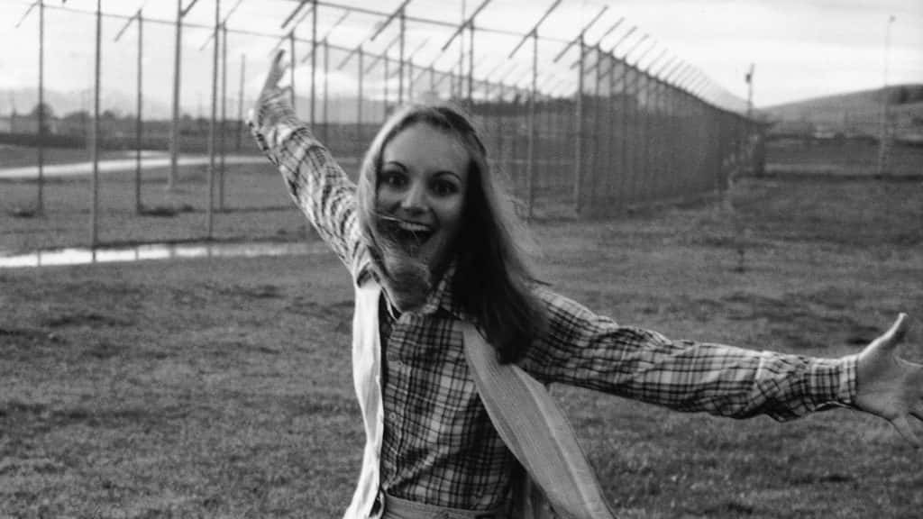 24 Disturbing Facts About The Patty Hearst Kidnapping