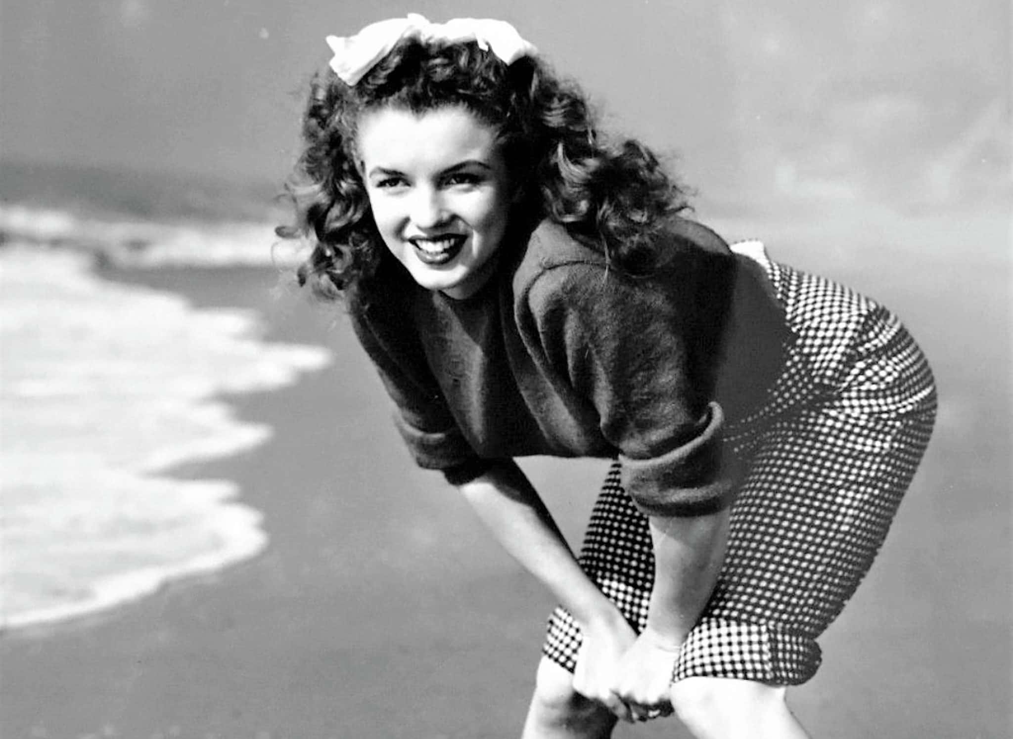 Classic Facts About Marilyn Monroe, Hollywood's Iconic Bombshell